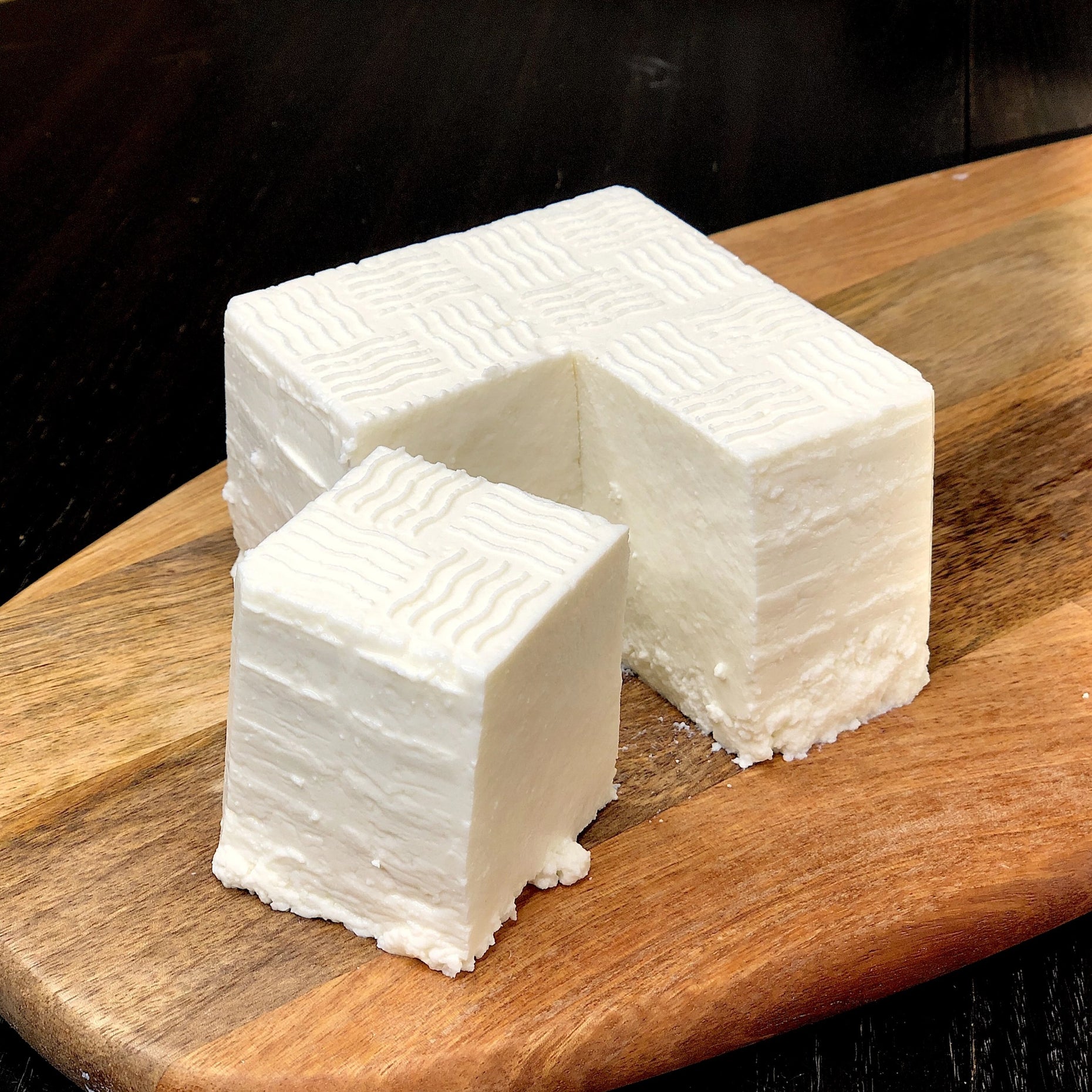 Fresh Ricotta (whey-based) – Caputo Brothers Creamery